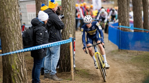 Дивитися Trofee Veldrijden | Loenhout | HBO Max