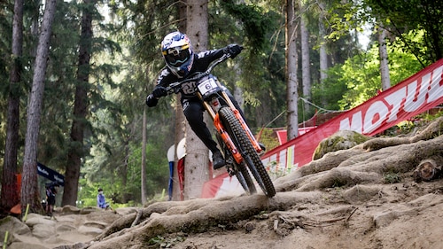 Watch UCI Downhill World Cup | Men Elite | Val di Sole