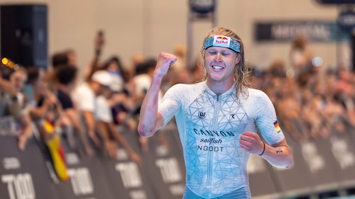 Watch T100 Triathlon World Tour | London