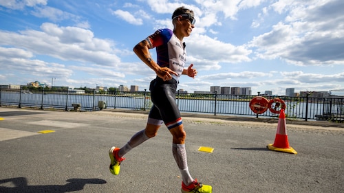 Watch T100 Triathlon World Tour | Singapore