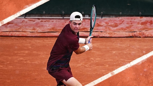 Watch Jagger Leach - Kuan-Shou Chen