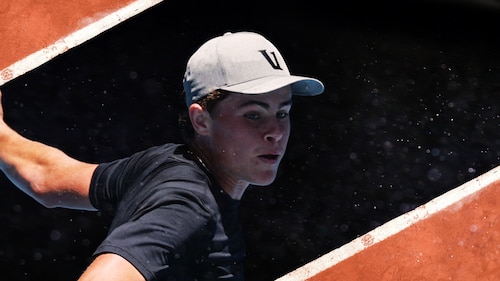 Streama M. Domenc / F. Livet Novkirichka - N. Johnston / B. Willwerth ...