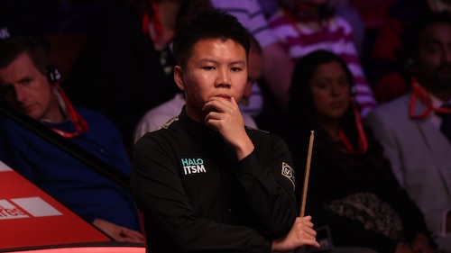Watch Steven Hallworth - Zhou Yuelong