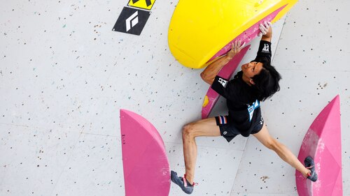 Watch Men's & Women's Boulder | Semi-Final | Sports on Max