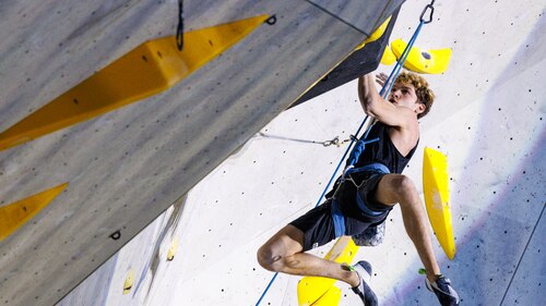 Watch Olympic Qualifier Series | Climbing | Sports on Max