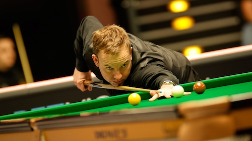 Watch Ali Carter - Ian Burns
