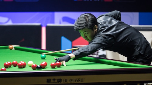 Дивитися Wang Yuchen - Marco Fu | HBO Max