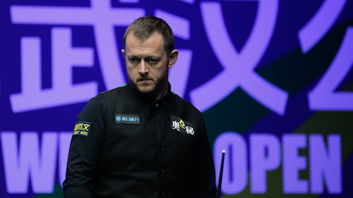 Watch Thepchaiya Un-Nooh - Mark Allen